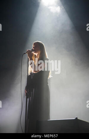 Hooverphonic introduce their new lead singer Luka Cruysberghs to a ...