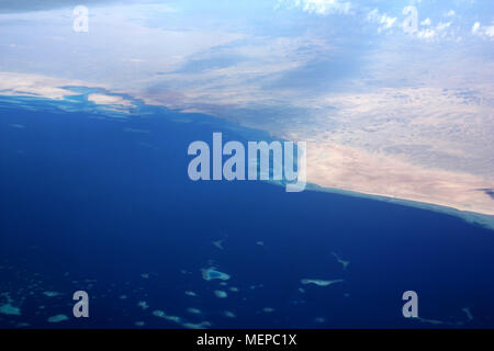 Medina Saudi Arabia Aerial View & Prophet's Mosque One of the Largest ...