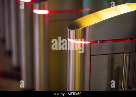 Entrance machine gate : scan card Stock Photo - Alamy