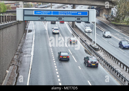 M8 Junction 17 motorway sign Glasgow Stock Photo - Alamy