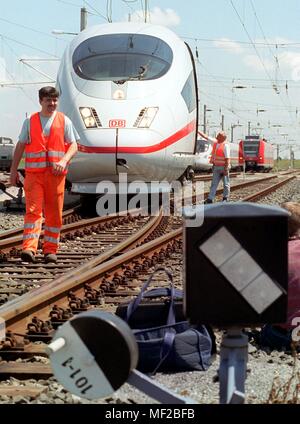 A third generation ICE high speed train from german company Deutsche ...