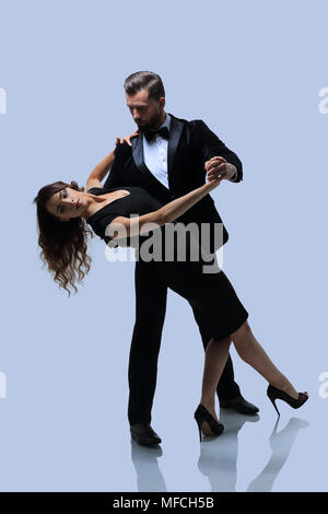 Passionate attractive casual couple dancing Stock Photo - Alamy