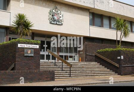 Hove Trial Centre court house Brighton Sussex UK Stock Photo - Alamy