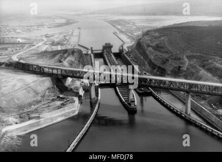 Danube Black Sea Canal Canal Dunarea Marea Neagra Cernavoda Stock danube-black-sea-canal-canal-dunarea-marea-neagra-cernavoda-stock