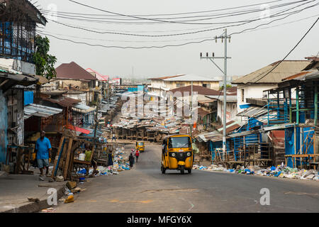 Market in Monrovia, Liberia Stock Photo - Alamy