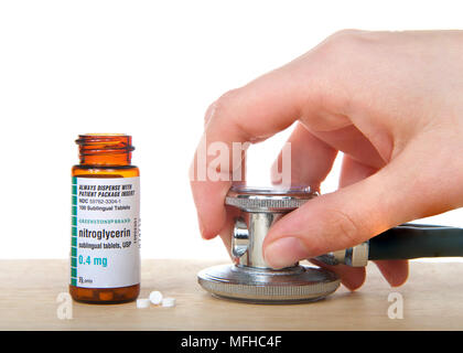 Alameda, CA - April 18, 2018: Bottle of Nitroglycerin tablets isolated ...
