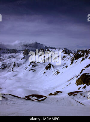 Panoramic view of a polar landscape Ref: CRB419 10001 007 Compulsory ...