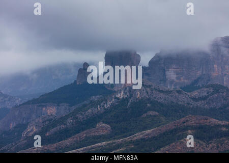En Benet Rocks, The Ports, Terres de l'Ebre, Tarragona, Catalunya ...