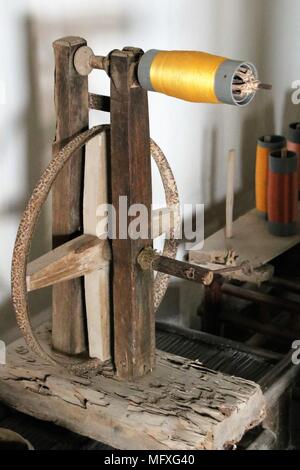 Antique thread display Stock Photo - Alamy