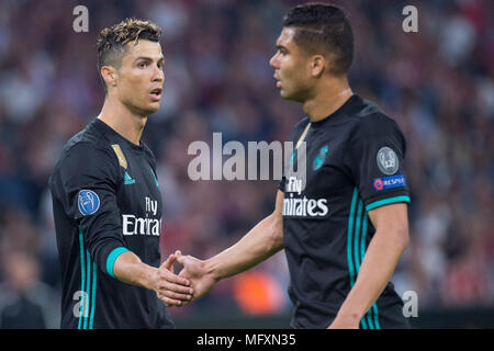Cristiano Ronaldo shakes hands on prior the Riyadh All-Star XI vs Paris ...