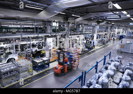 Volvo Car Factory in Torslanda, Gothenburg Stock Photo: 182101076 - Alamy