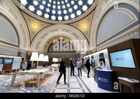 Inside Royal Bank of Scotland (RBS) headquarters in London Bishopsgate ...