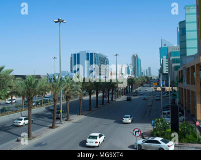 Riyadh Saudi Arabia Traffic On Road Traffic Lights Stock Photo ...
