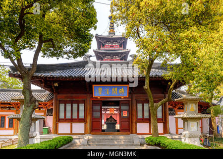 Bao'en Temple complex in Suzhou, Jiangsu Province, China Stock Photo ...