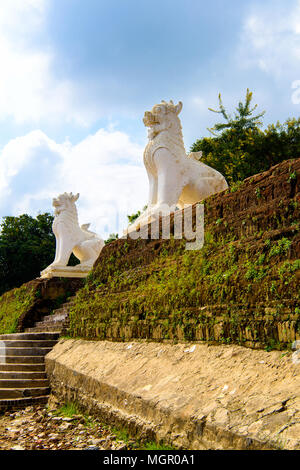 Sat Taw Tar Pagoda, one of the attractions of Mingun, Sagaing Region ...