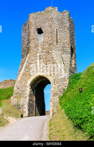 Dover castle, England. Colton's gate, built by King John, gateway and ...
