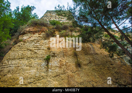 The fortress of Shaizar, Syria Stock Photo - Alamy