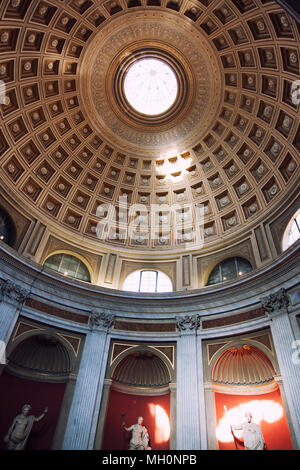 Sala Rotonda, Museo Pio-Clementino, Vatican Museum, Musei Vaticani ...