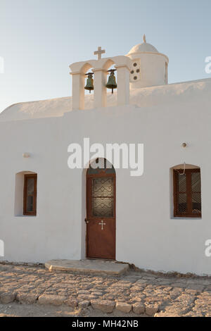 Red door in a white church in Lisbon, Portugal Stock Photo - Alamy