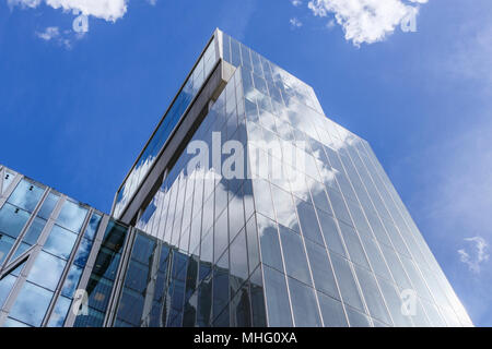 Steel & Glass Rothschild Headquarters Rothschild Bank, New Court, St ...