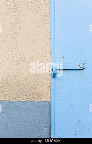 Hatch in wall Stock Photo - Alamy