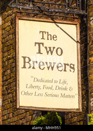 The Two Brewers, Pub Sign, Windsor, Berkshire, England, UK, GB Stock ...