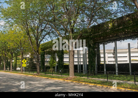 Cummins headquarters in Columbus Indiana Stock Photo - Alamy