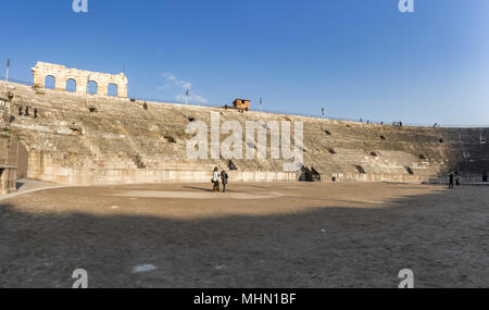 Arena Verona coliseum panorama Stock Photo - Alamy