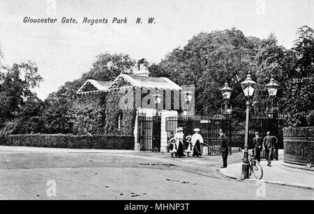 Gloucester Gate Regents Park London London England Stock Photo - Alamy