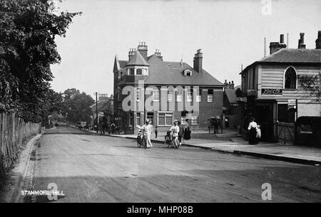 Stanmore Hill, Stanmore, Middlesex Stock Photo - Alamy
