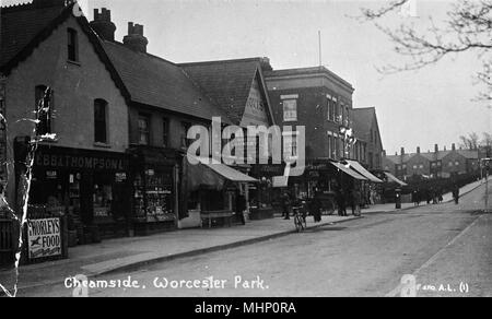 Central Road, Worcester Park, London Borough of Sutton, Greater London ...