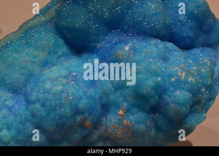 Emimorfite blue rockdetail macro Stock Photo - Alamy