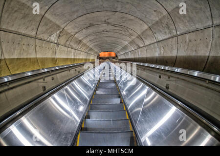 Washington DC Metro escalator longest one Stock Photo - Alamy