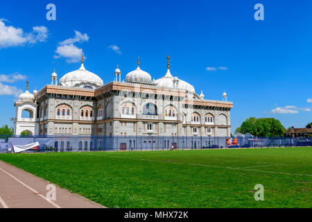 Guru Nanak Darbar Gurdwara, the magnificent sikh temple ( Gurdwara ) in ...