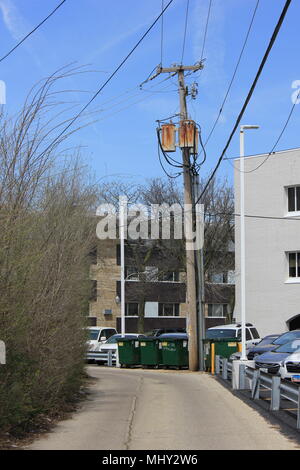 Back alley, Chicago, Illinois, USA Stock Photo - Alamy