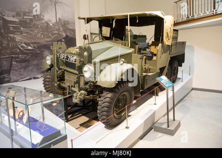 6x4 breakdown Morris commercial vehicle, REME museum, MOD Lyneham ...