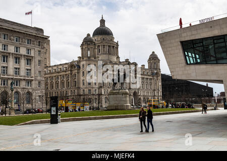Liverpool Street Photography Stock Photo - Alamy