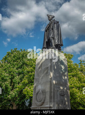Statue of General Wolfe, Greenwich, South London, UK. James Wolfe (2 ...