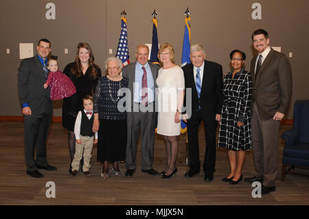 Kenneth Callicutt (center), U.S. Strategic Command (USSTRATCOM ...