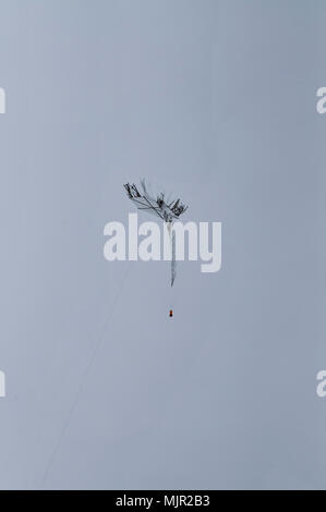 Kite bomb. Simple, homemade kite flown over the Israeli border from ...