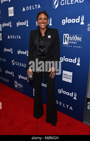Robin Roberts attends the 29th Annual GLAAD Media Awards at the New ...