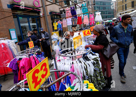 Middlesex Street Market, London, United Kingdom Stock Photo - Alamy