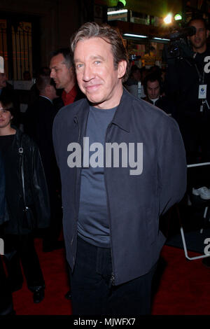 Big Trouble Tim Allen Stock Photo - Alamy