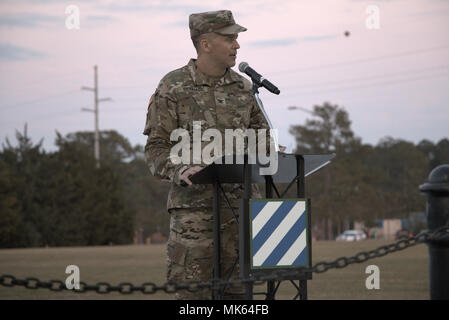 Col. Sean Bernabe, Task Force Marne commander, delivers his remarks ...