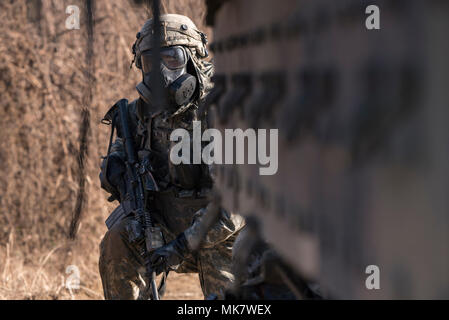 TWIN BRIDGES, Republic of Korea – A Bradley Fighting Vehicle (BFV) from ...