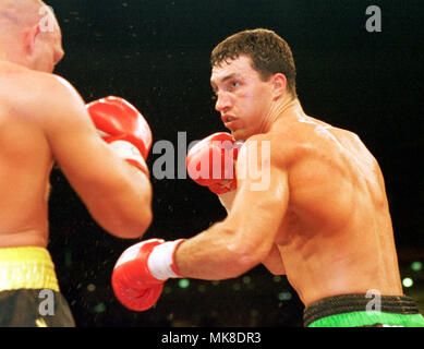 Heavyweight boxing Axel Schulz (Germany) - Ramon Voorn (Holland) in ...
