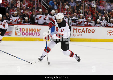 New Jersey Devils center Brian Boyle (11) shoots during the second ...