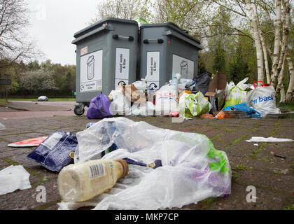 overflowing bin bins full dumpster dumpster in back alley alleyway ...
