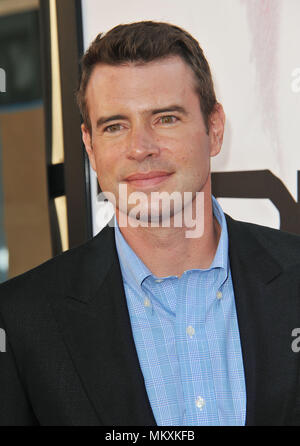 Scott Foley at the True Blood Premiere at the Arclight Theatre in Los ...