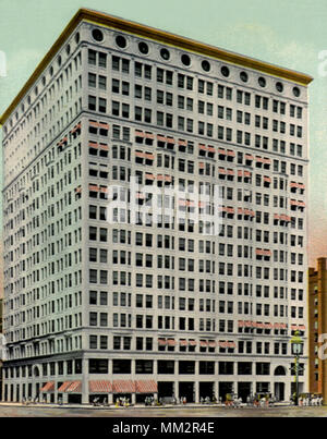 The Railway Exchange Building in Chicago, designed by D.H. Burnham and ...